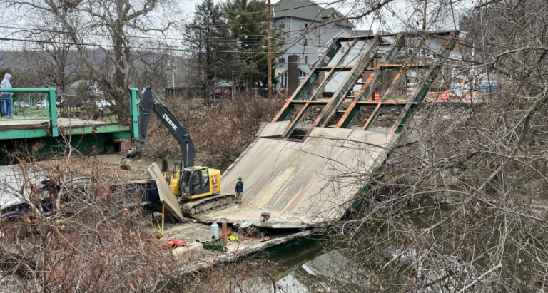 Wheeling WV Bridge Collapse Injures Three Workers – Demolition Forum